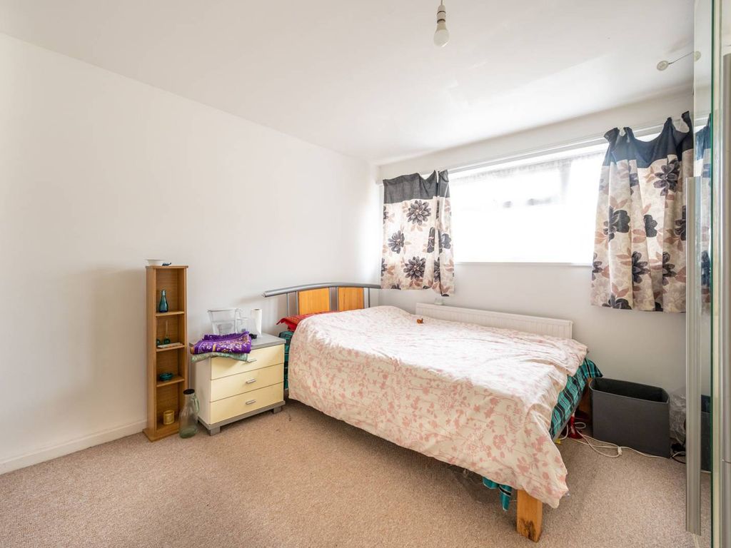 3 bed end terrace house for sale in Stride Road, Plaistow, London E13 ...