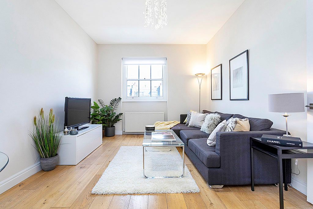 2 bed flat to rent in Inverness Terrace, London W2, £2,990 pcm - Zoopla