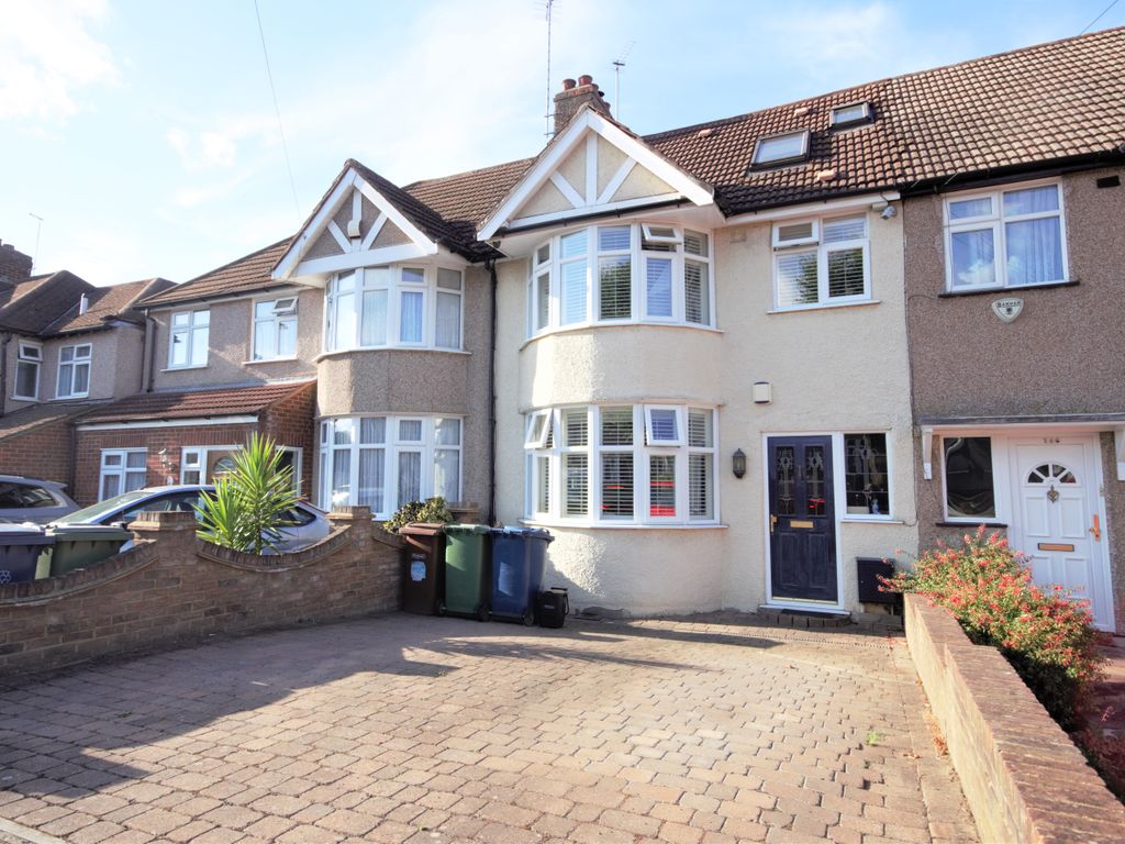 4 bed terraced house to rent in Somervell Road, Harrow HA2 - Zoopla