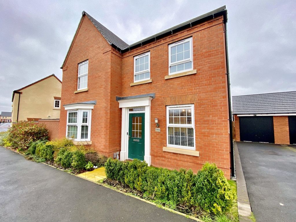 4 bed detached house for sale in Forest House Lane, Leicester Forest ...