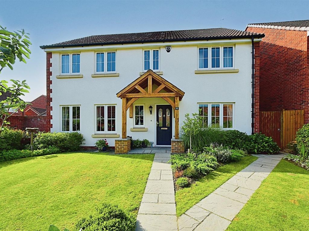 5 bed detached house for sale in Boyton Close, Coate, Swindon SN3, £ ...