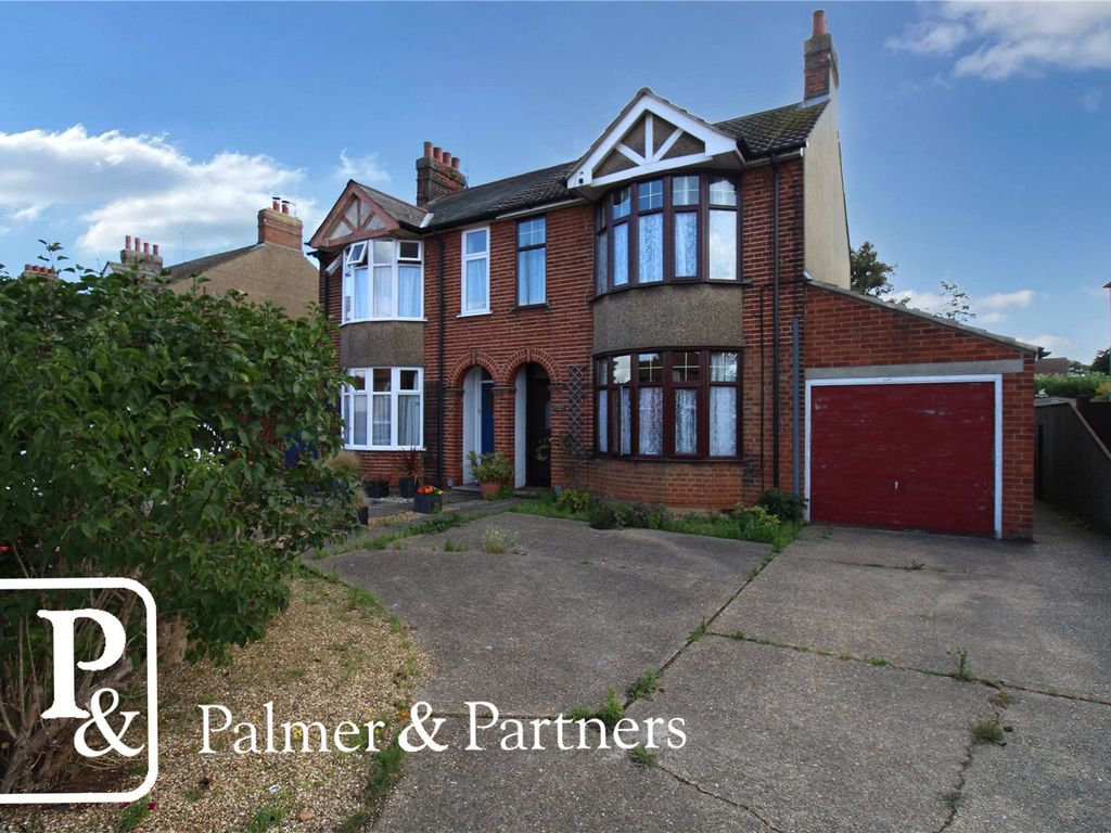 3 Bed Semi Detached House For Sale In Heath Road Ipswich Suffolk Ip4