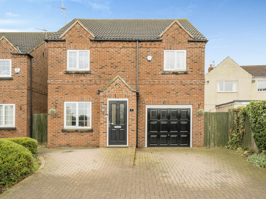 5 bed detached house for sale in Foundry View, Thorne, Doncaster DN8 ...