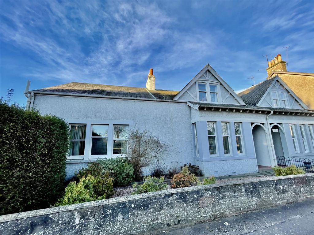 5 bed semi-detached house for sale in Rowallan, 22 Commercial Street ...
