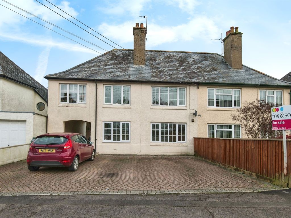 1 bed flat for sale in Boxfield Road, Axminster EX13, £140,000 - Zoopla