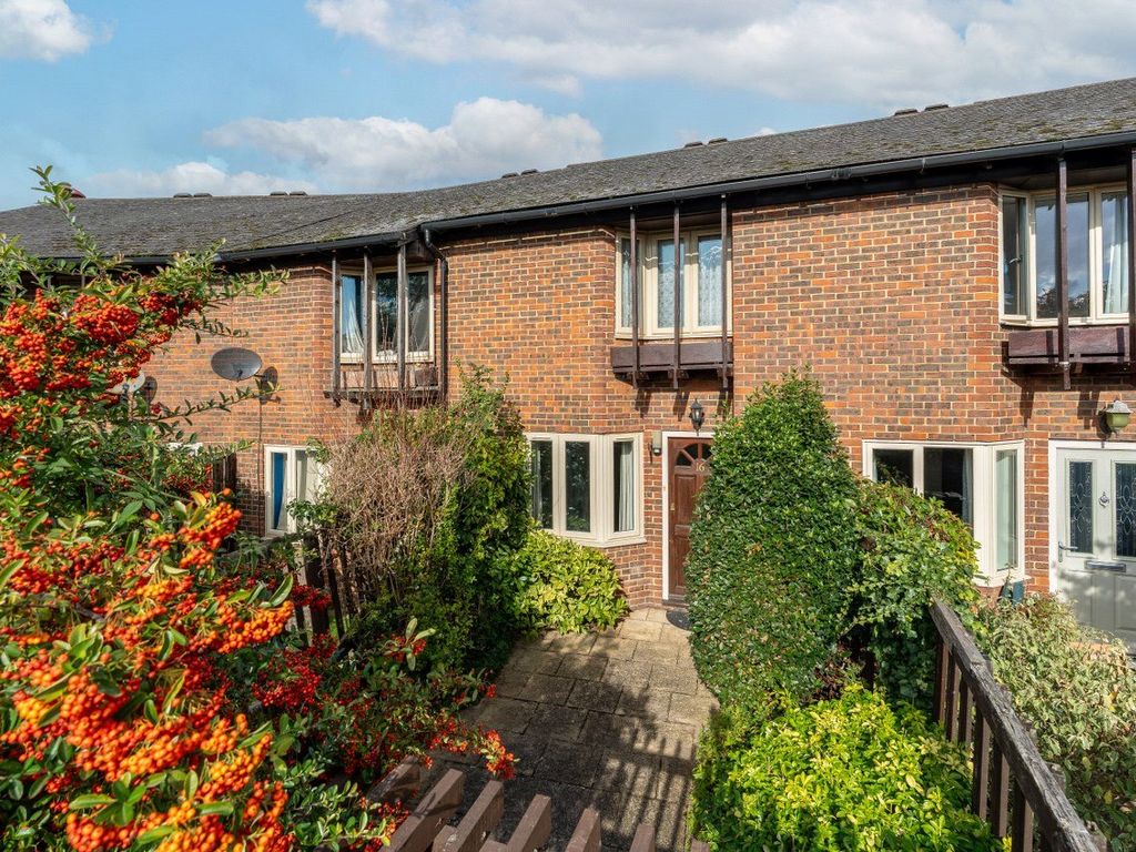 2 bed terraced house for sale in Osborne Place, Sutton SM1, £365,000 ...