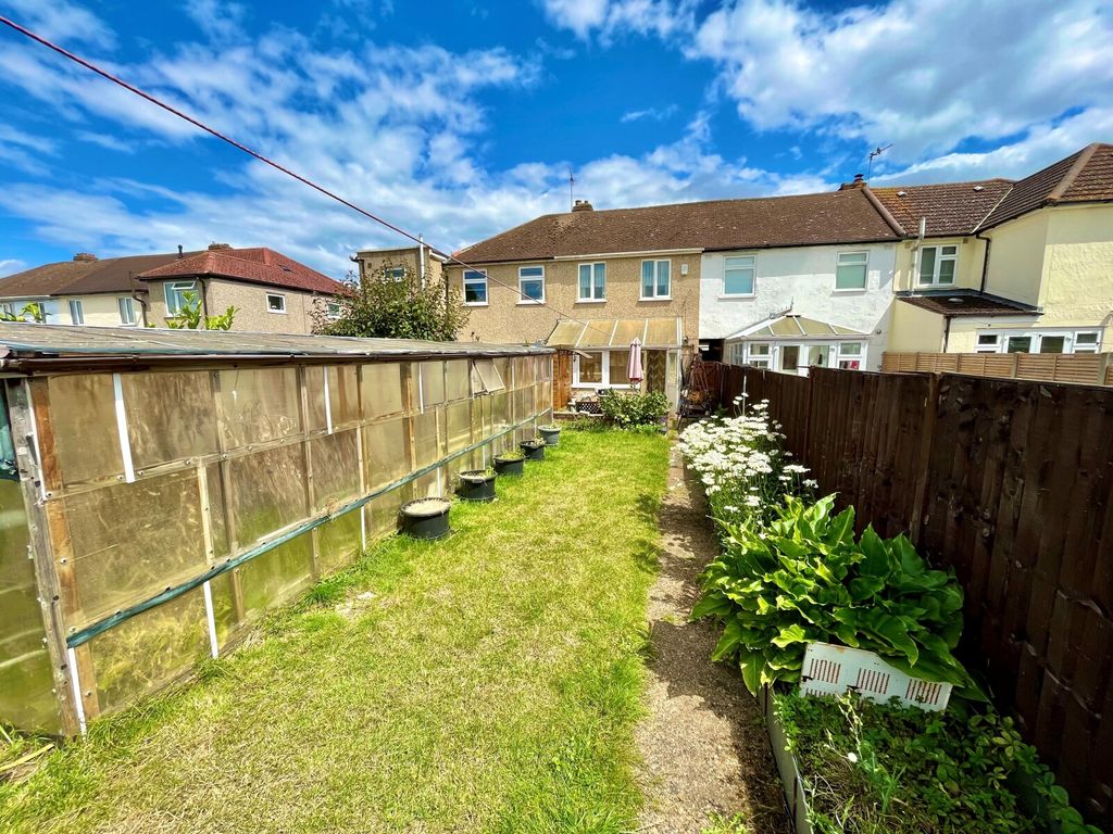 3 Bed Terraced House For Sale In Radnor Avenue South Welling Kent