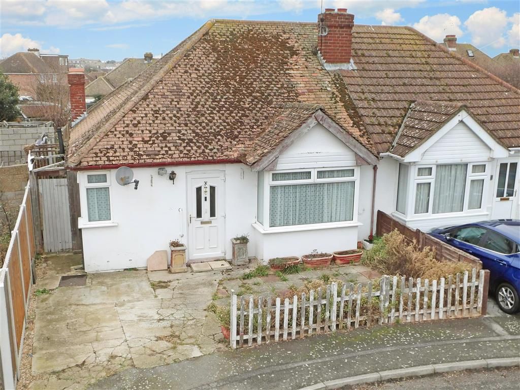 2 Bed Semi Detached Bungalow For Sale In Holbrook Drive Ramsgate Kent