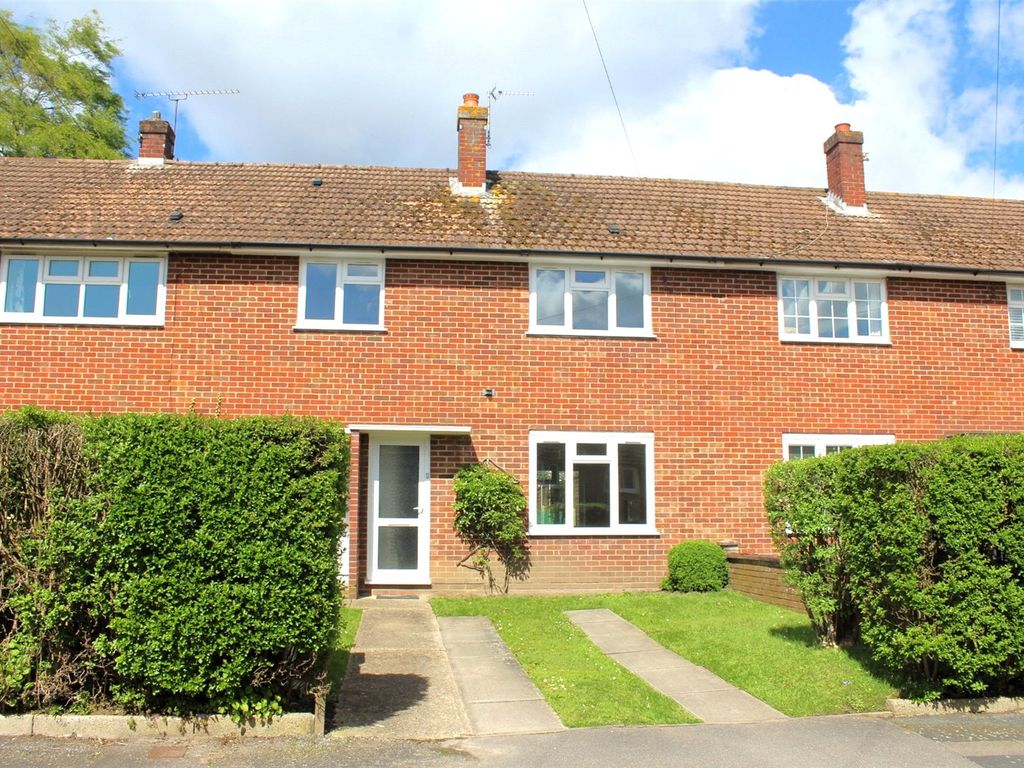 3 bed terraced house for sale in Neville Duke Road, Farnborough ...