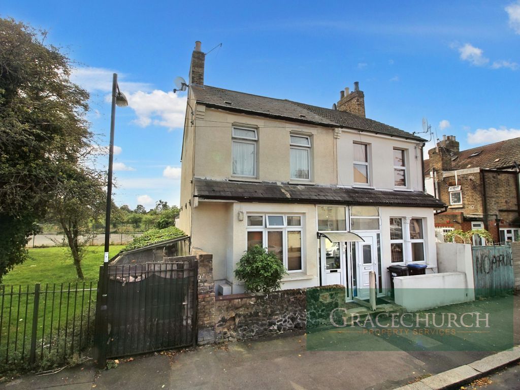 2 Bed Semi Detached House For Sale In Lawrence Road London N18 £