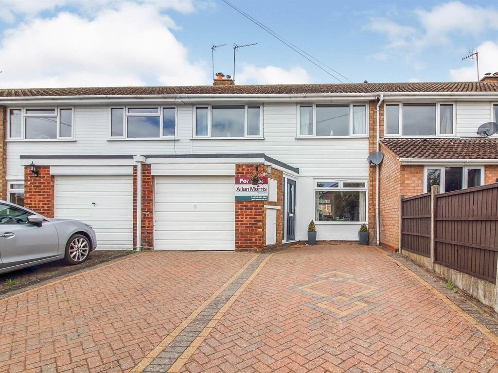 3 bed semi-detached house to rent in Geneva Crescent, Crowle, Worcester ...