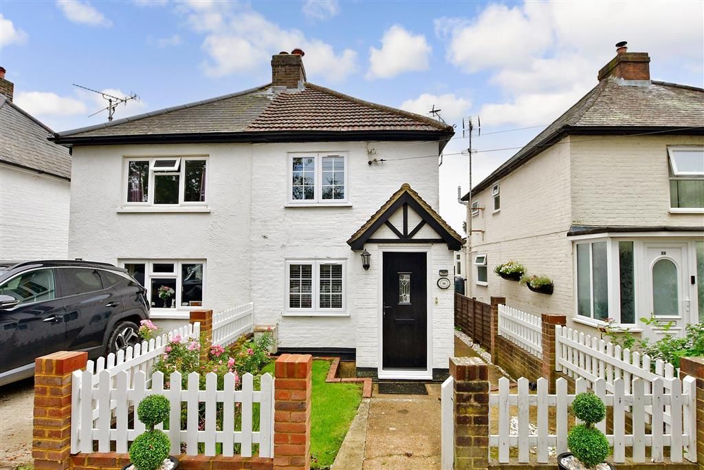 2 Bed Semi Detached House For Sale In Burgess Hill Burgess Hill West