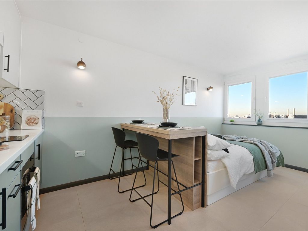 Studio to rent in Uncle Stockwell, 60 Courland Grove SW8 - Zoopla