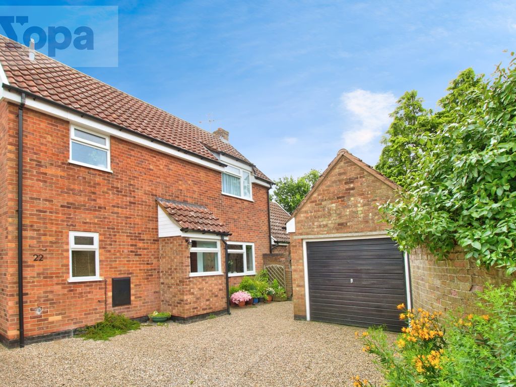 4 bed link detached house for sale in Combs Green, Combs, Stowmarket ...