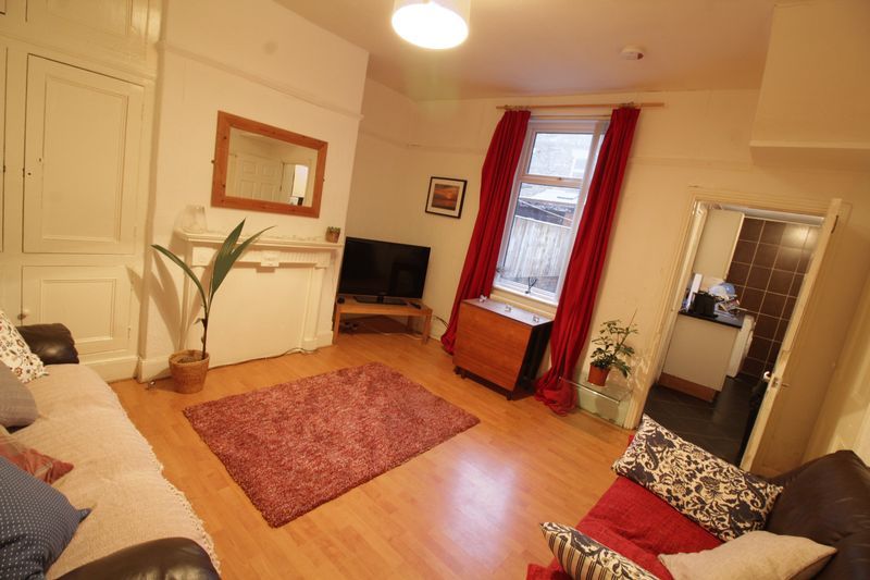 3 bed shared accommodation to rent in Kingsley Place, Heaton, Newcastle ...