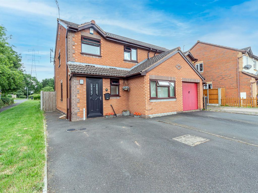 3 bed semi-detached house for sale in Grasshopper Avenue, Worcester WR5 ...
