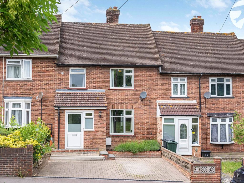 3 Bed Terraced House For Sale In Joyce Green Lane Dartford Kent Da1