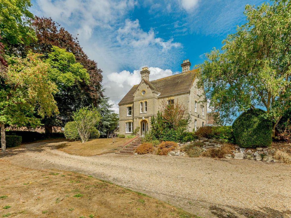 6 Bed Detached House For Sale In Warminster Road South Newton 6 Bed Detached House For Sale In Warminster Road South Newton