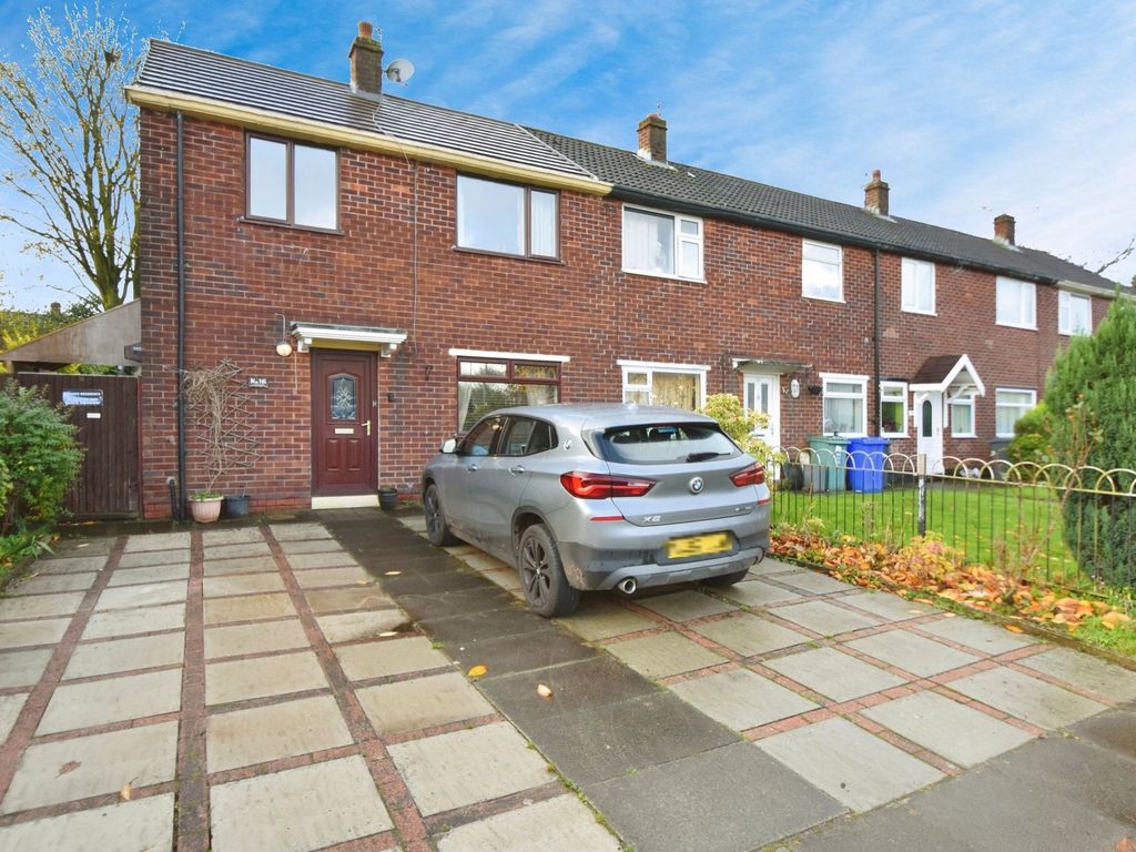 3 Bed Semi Detached House For Sale In Ripon Avenue Whitefield M45 £