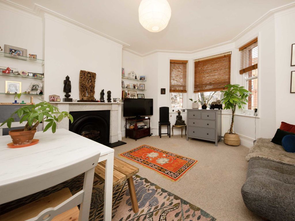 2 bed flat to rent in Essendine Road, London W9, £2,167 pcm - Zoopla