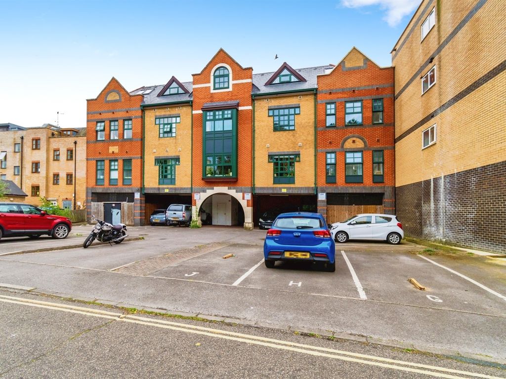 1 bed flat for sale in St. Marys Place, Southampton SO14, £130,000 - Zoopla