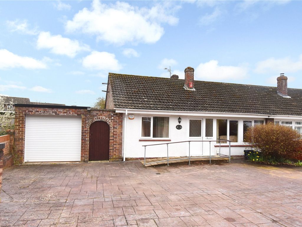 3 Bed Semi Detached Bungalow For Sale In Northway Thatcham Berkshire