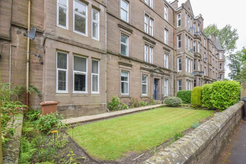 3 bed flat to rent in Baxter Park Terrace, Stobswell, Dundee DD4, £950 ...