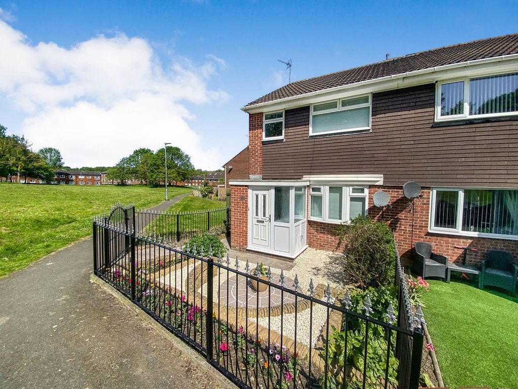 3 Bed Semi Detached House For Sale In Southwold Place Cramlington Ne23