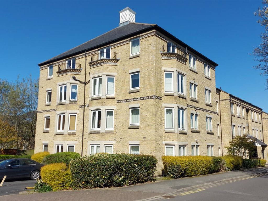 1 bed flat for sale in Olympian Court, York YO10 - Zoopla