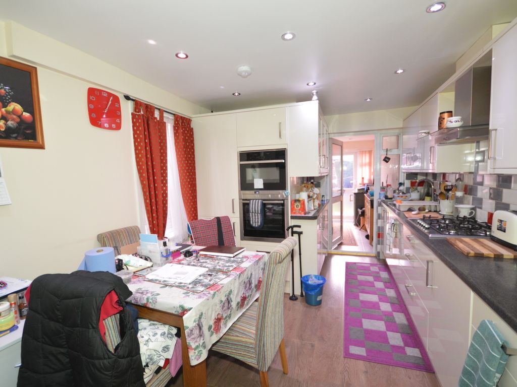 3 bed terraced house for sale in Lathom Road, London E6 - Zoopla