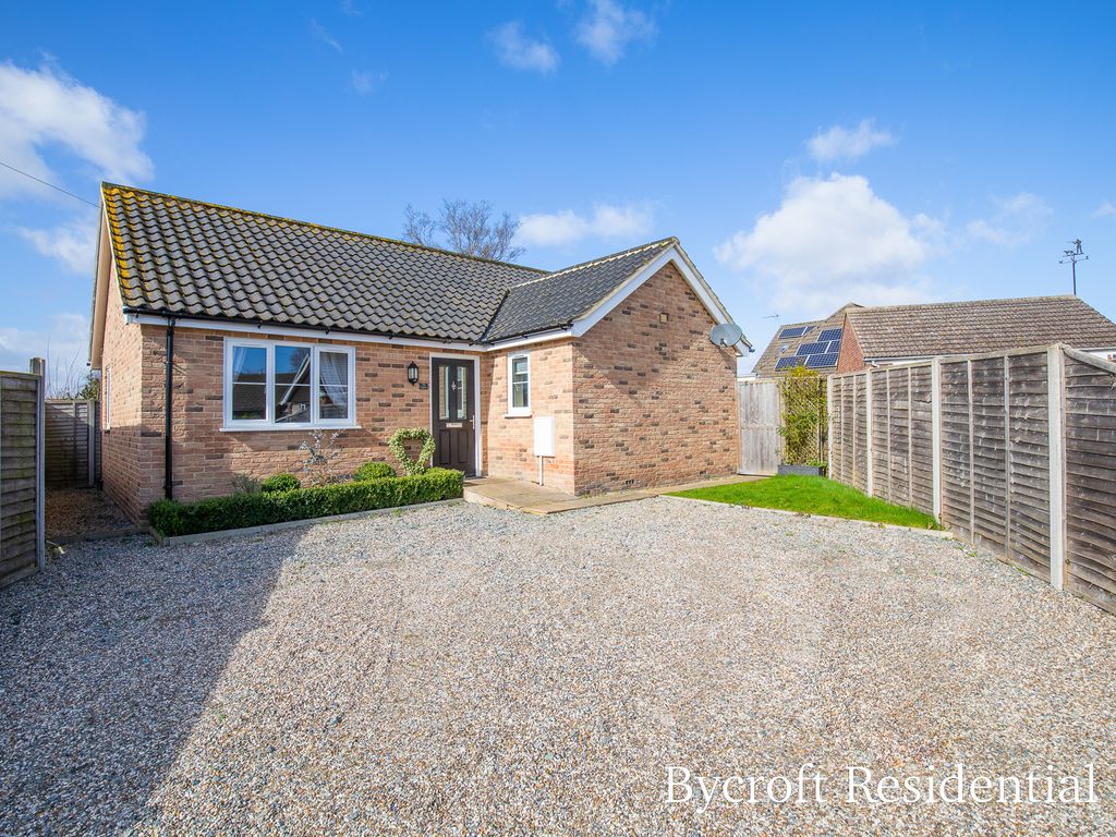 2 bed detached bungalow for sale in Grebe Close, Rollesby, Great ...