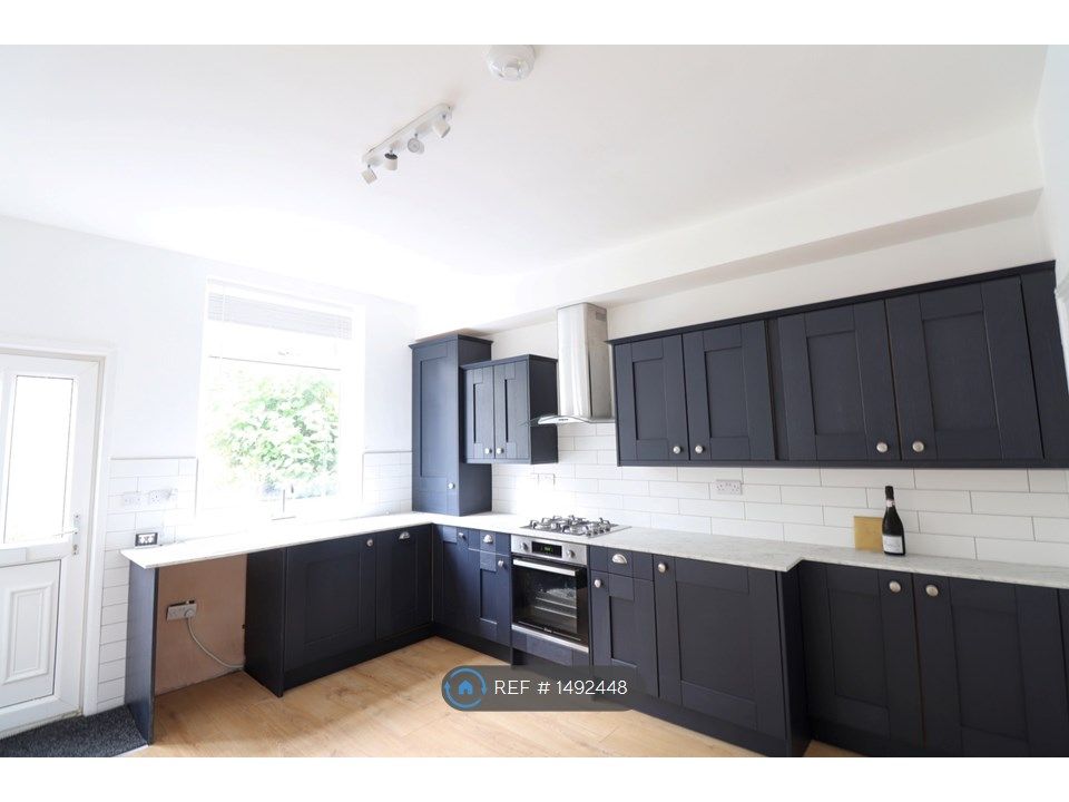 3 bed terraced house to rent in Walkley Street, Sheffield S6, £1,100 ...
