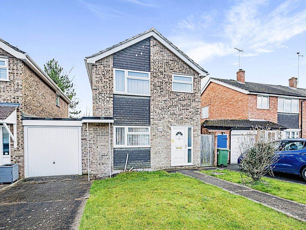 3 Bed Link Detached House For Sale In Berkeley Road Loudwater High