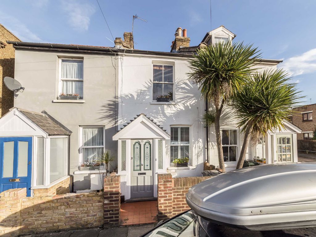 2 bed terraced house to rent in Mereway Road, Twickenham TW2 - Zoopla