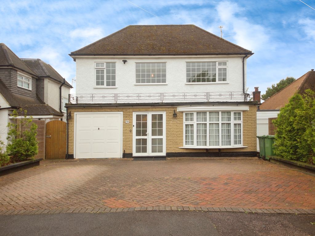 4 bed detached house for sale in Woodland Way, Waltham Cross EN7, £ ...