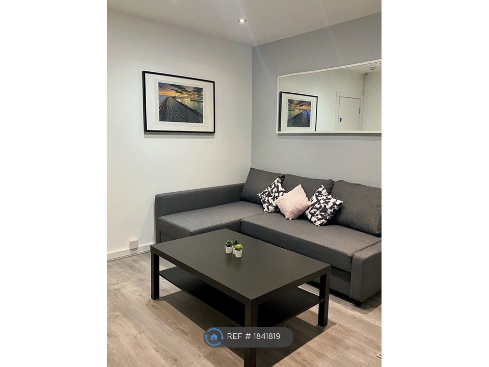 6 bed terraced house to rent in Leopold Road, Liverpool L7, £2,817 pcm ...