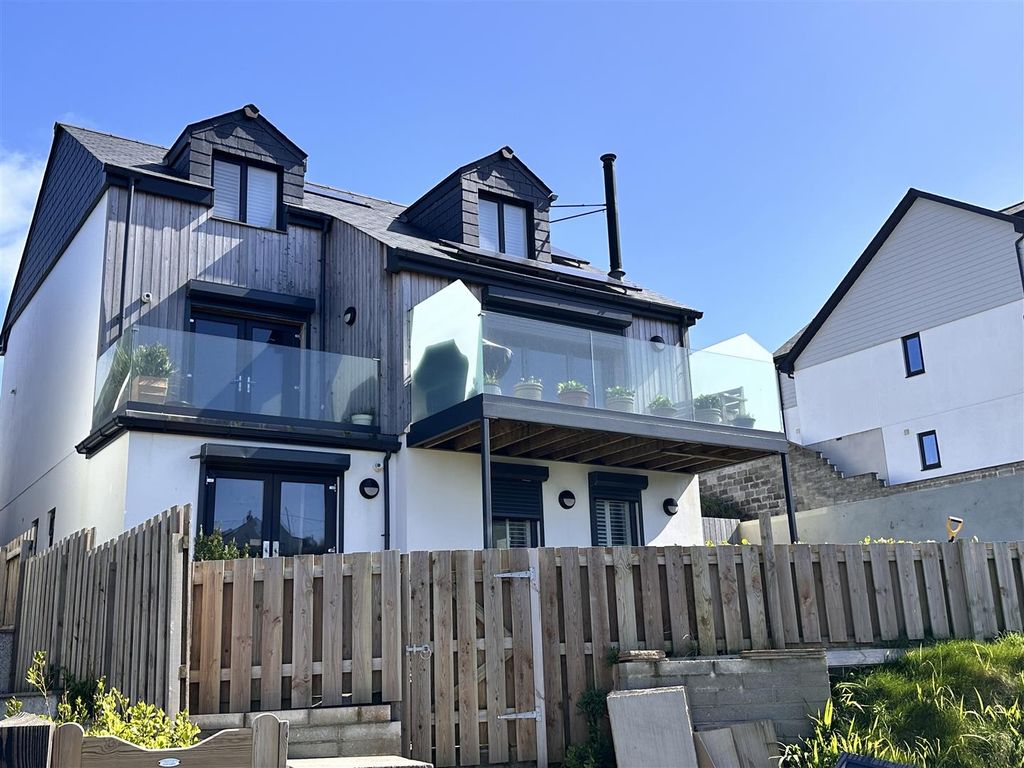 5 bed detached house for sale in The Incline, Portreath, Redruth TR16 ...