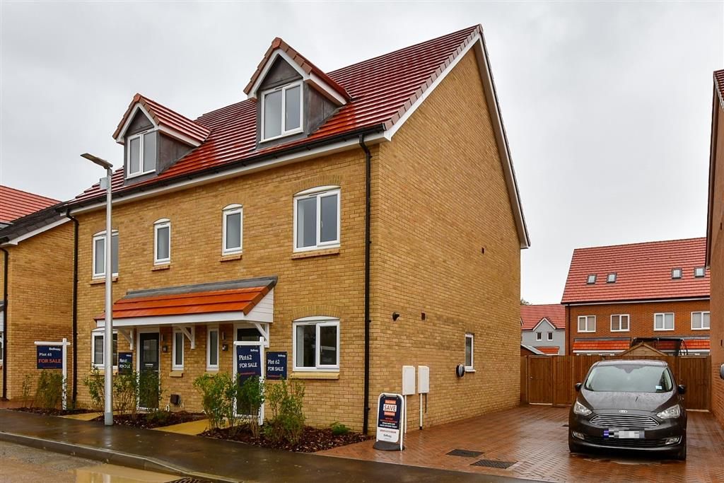New Home 4 Bed Semi Detached House For Sale In Lower Rainham Road