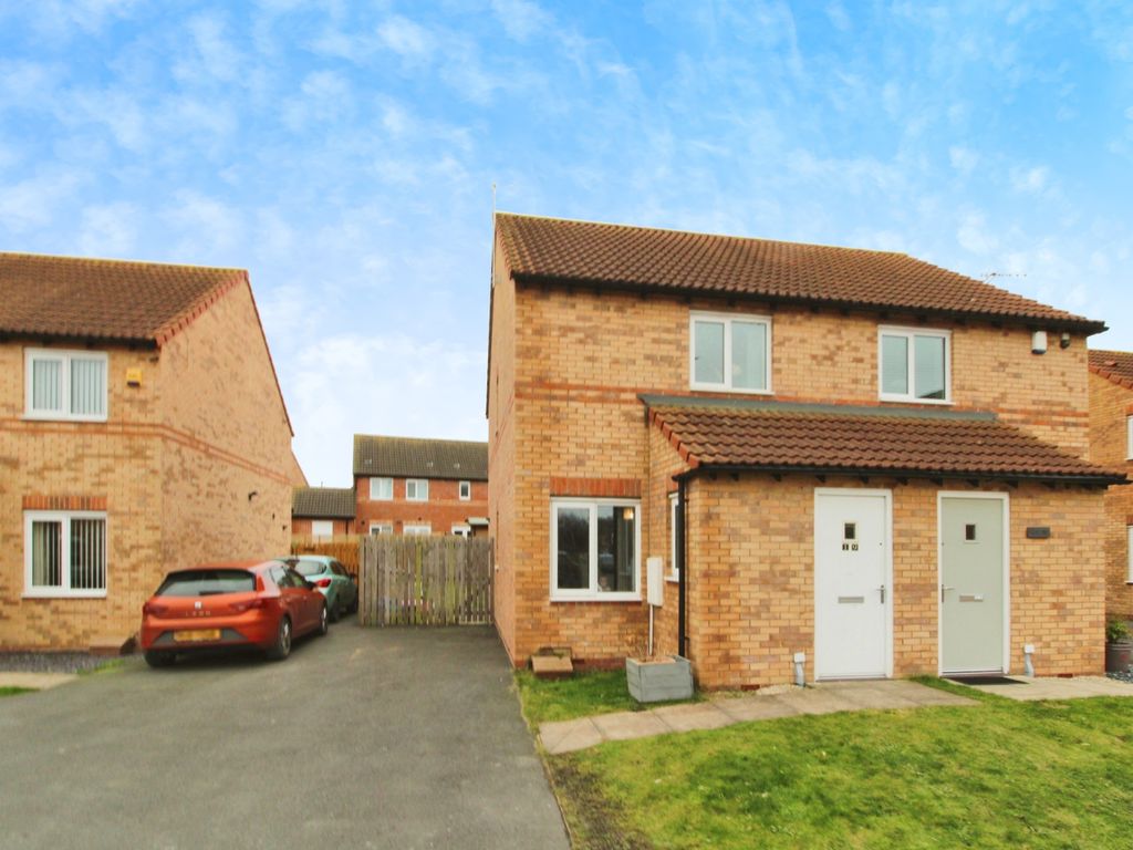 2 Bed Semi Detached House For Sale In Smithy Croft Bolton Upon Dearne
