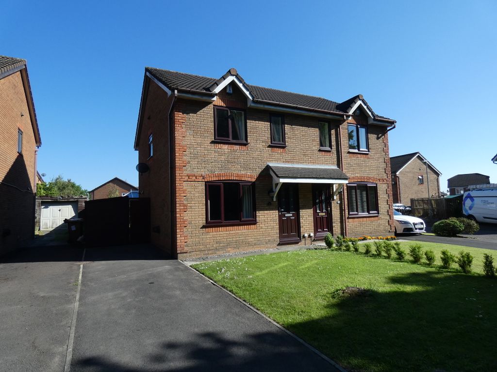 3 Bed Semi Detached House To Rent In Redsands Drive Fulwood Preston