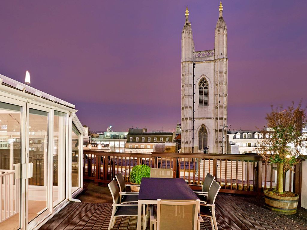 2 bed flat to rent in Bow Lane, City Of London EC4M, £9,967 pcm - Zoopla