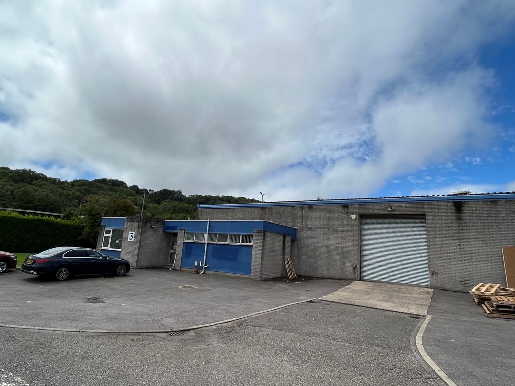 Light industrial to let in Hadfield Road, Cardiff CF11 - Zoopla