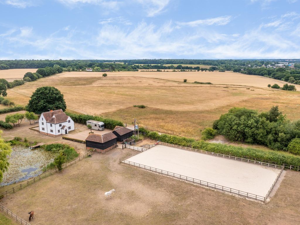 6 bed detached house to rent in North Weald, Epping, Essex CM16, £5,995 ...