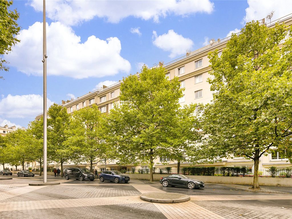 Property for sale in Montrose Court, Princes Gate SW7, £80,000 - Zoopla