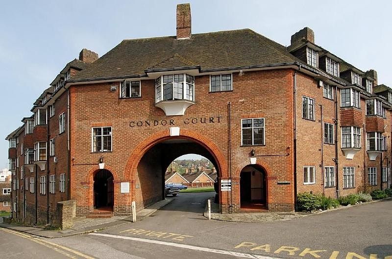 1 bed property to rent in Condor Court, Guildford GU2 - Zoopla