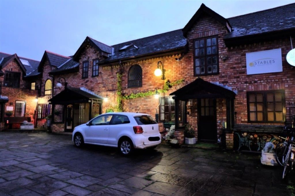 Office to let in Castleland Street, Barry CF63, £4,800 pa - Zoopla