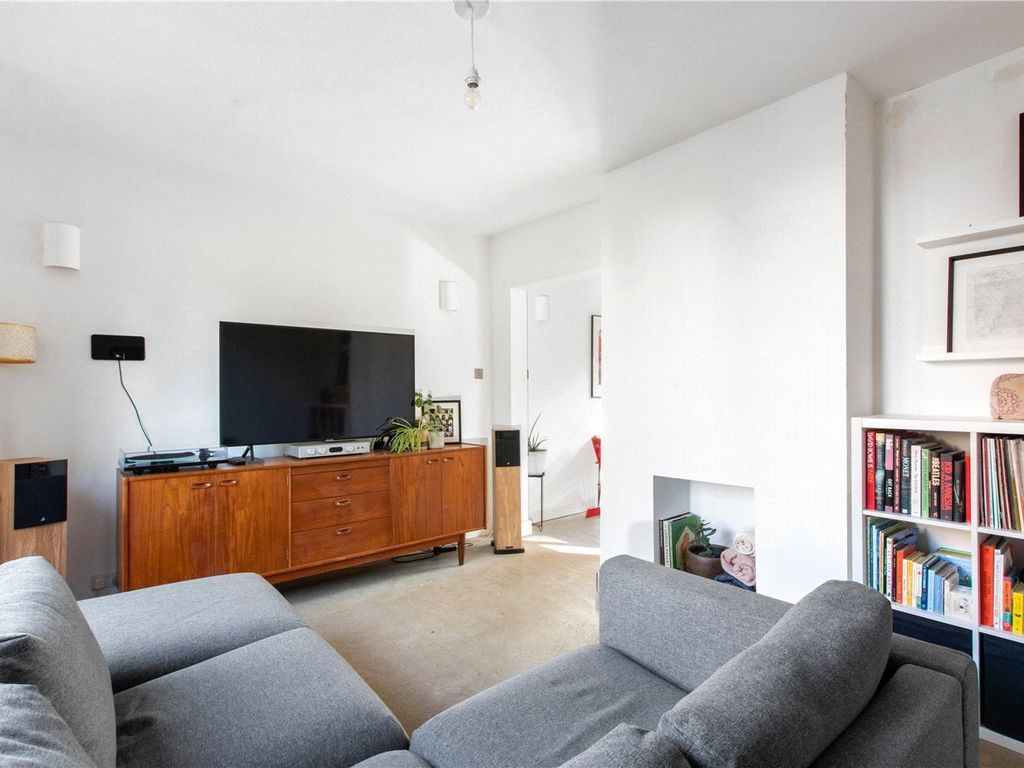 3 bed terraced house to rent in Perry Rise, London SE23 - Zoopla