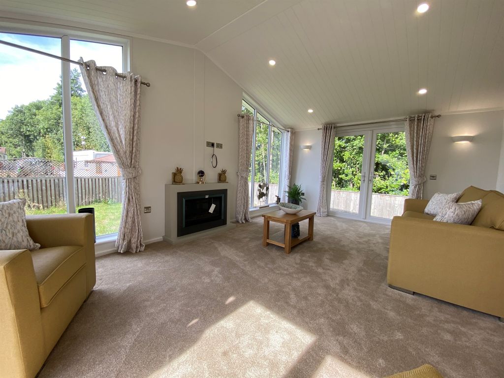New Home 2 Bed Detached Bungalow For Sale In Station Road Mexborough