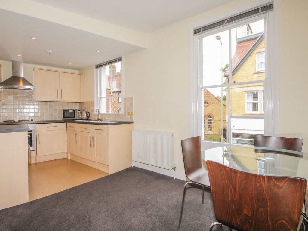 1 bed flat to rent in Walton Street, Oxford OX2, £1,550 pcm - Zoopla