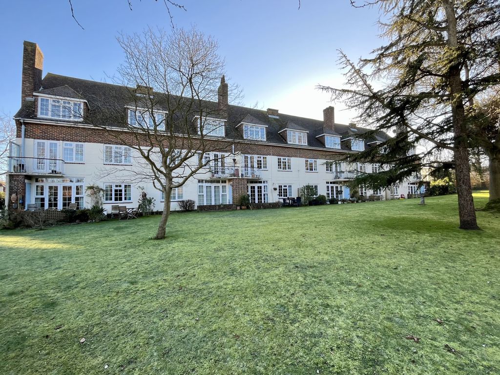 2 bed flat for sale in The Lawns, St. Marys Close, Eastbourne, East ...